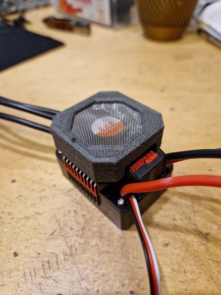 Free 3D file Surpass hobby esc fan filter frame・3D printing design to ...
