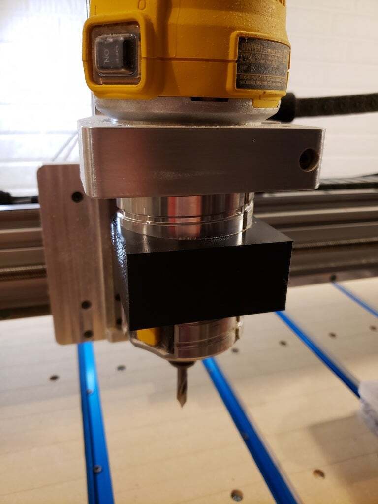 Free STL file DeWalt 611 Generic / Universal Mount・Design to download ...