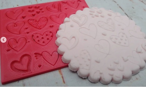 STL file Stamp Hearts - Valentine's Day 🥰・3D printable design to ...