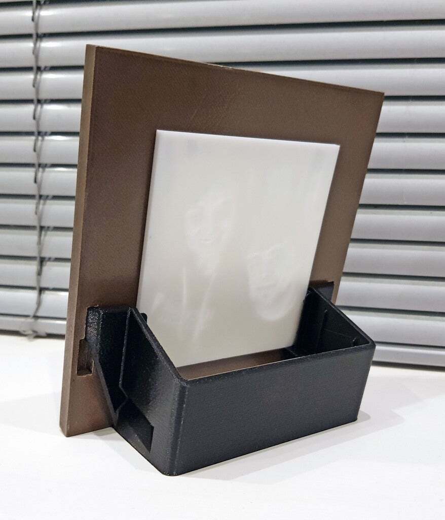 Free STL file Flexible LIthophane Picture Frame・3D printable model to ...