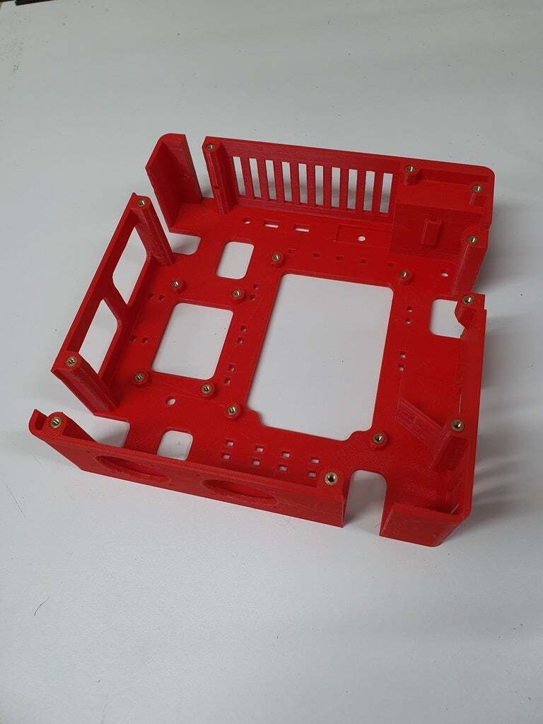 Free STL file PCB & Display Enclosure for 3030 Extrusion SKR V1.4 & 3.5 ...