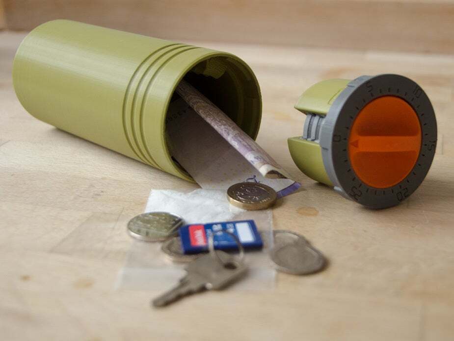 Free STL file Mini Combination Safe 💰・3D printer model to download・Cults