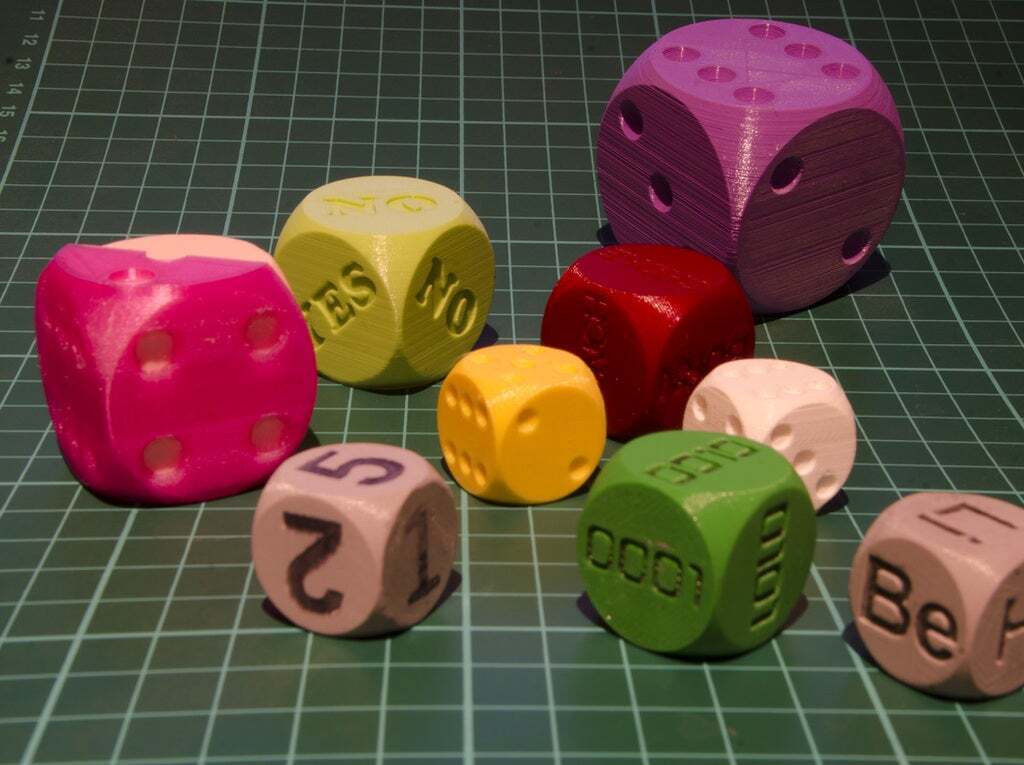 Free STL file Customizable Dice・3D printer model to download・Cults