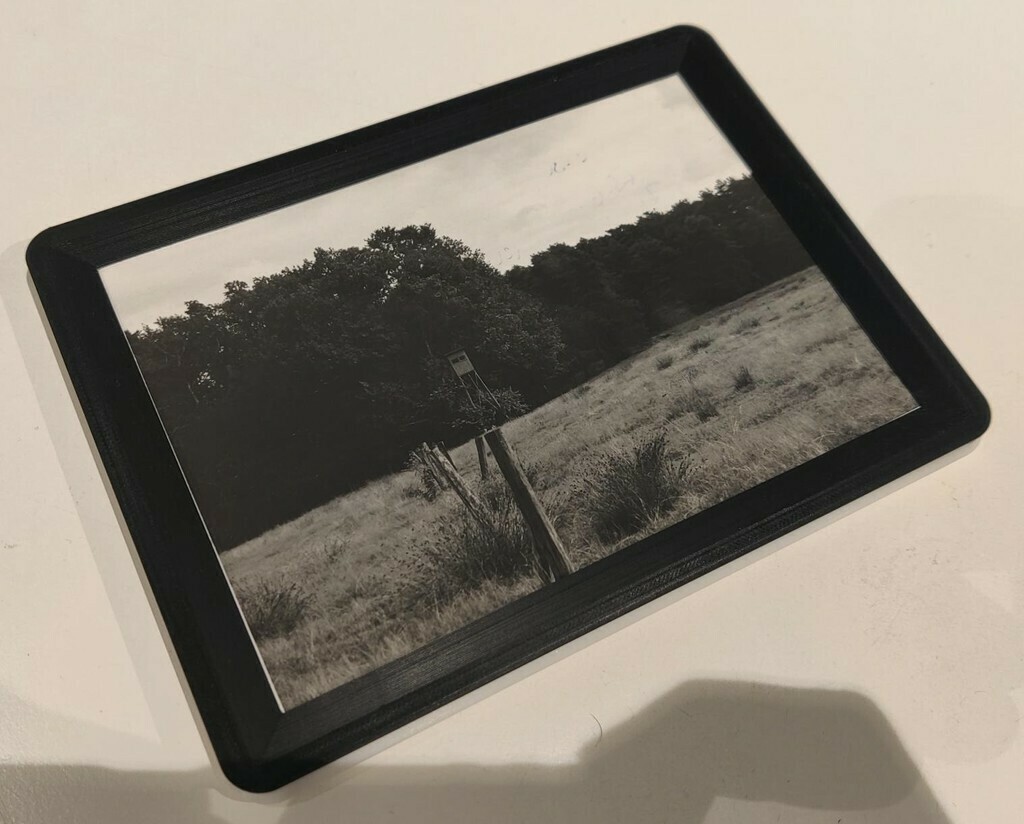 Free 3D file Enlargement frame Paper Holder 13x18 🖼️・3D printing ...