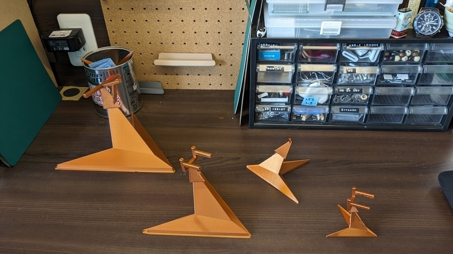 Free 3D file Triangular Pyramid Model Aircraft Stand ️・3D printing ...