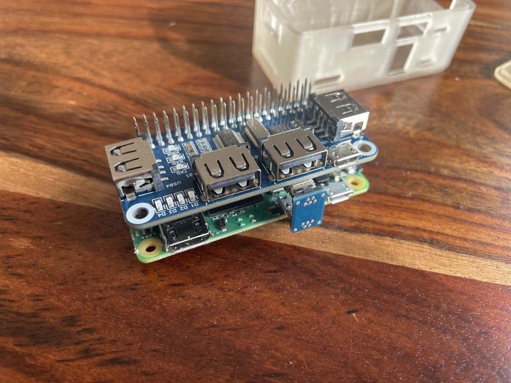 Archivo 3D gratuito Rasberry Pi Zero 2W / Waveshare USB Hub/Hat Case ...