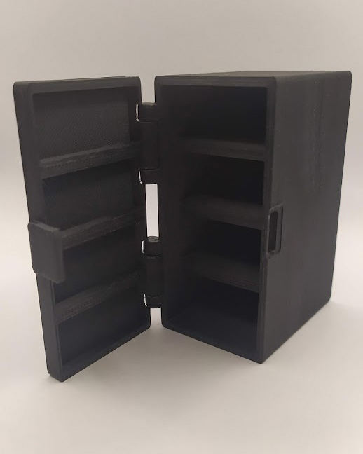 Free 3D file Canon LP-E17 battery case・3D print model to download・Cults