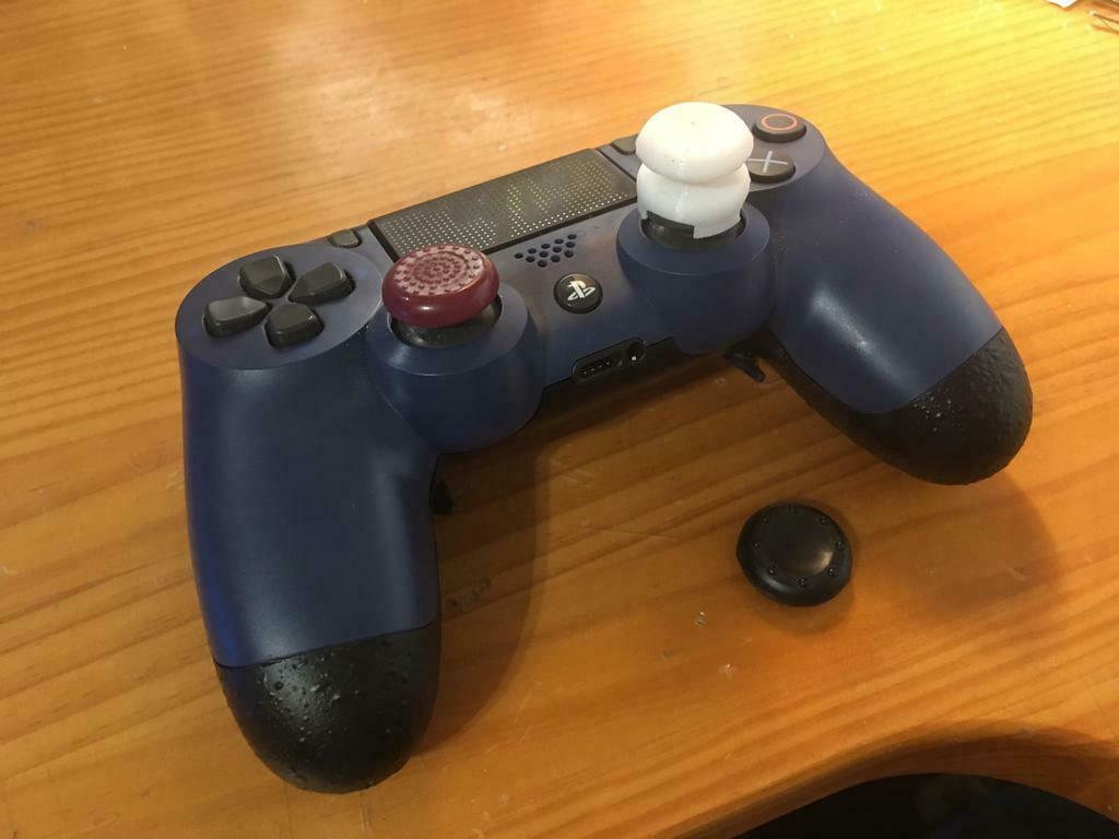 Free 3D file PS4 Stick Riser 🕹️・Template to download and 3D print・Cults