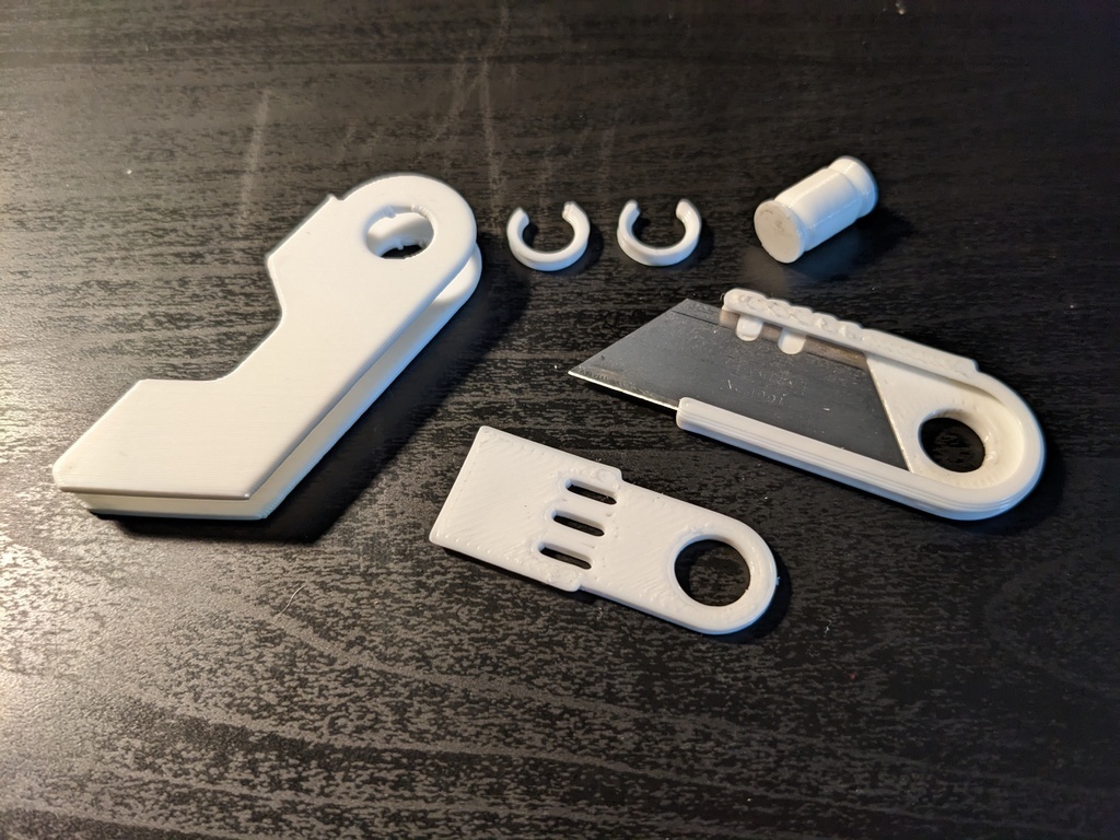 Free 3D file Folding Utility Knife・3D print model to download・Cults