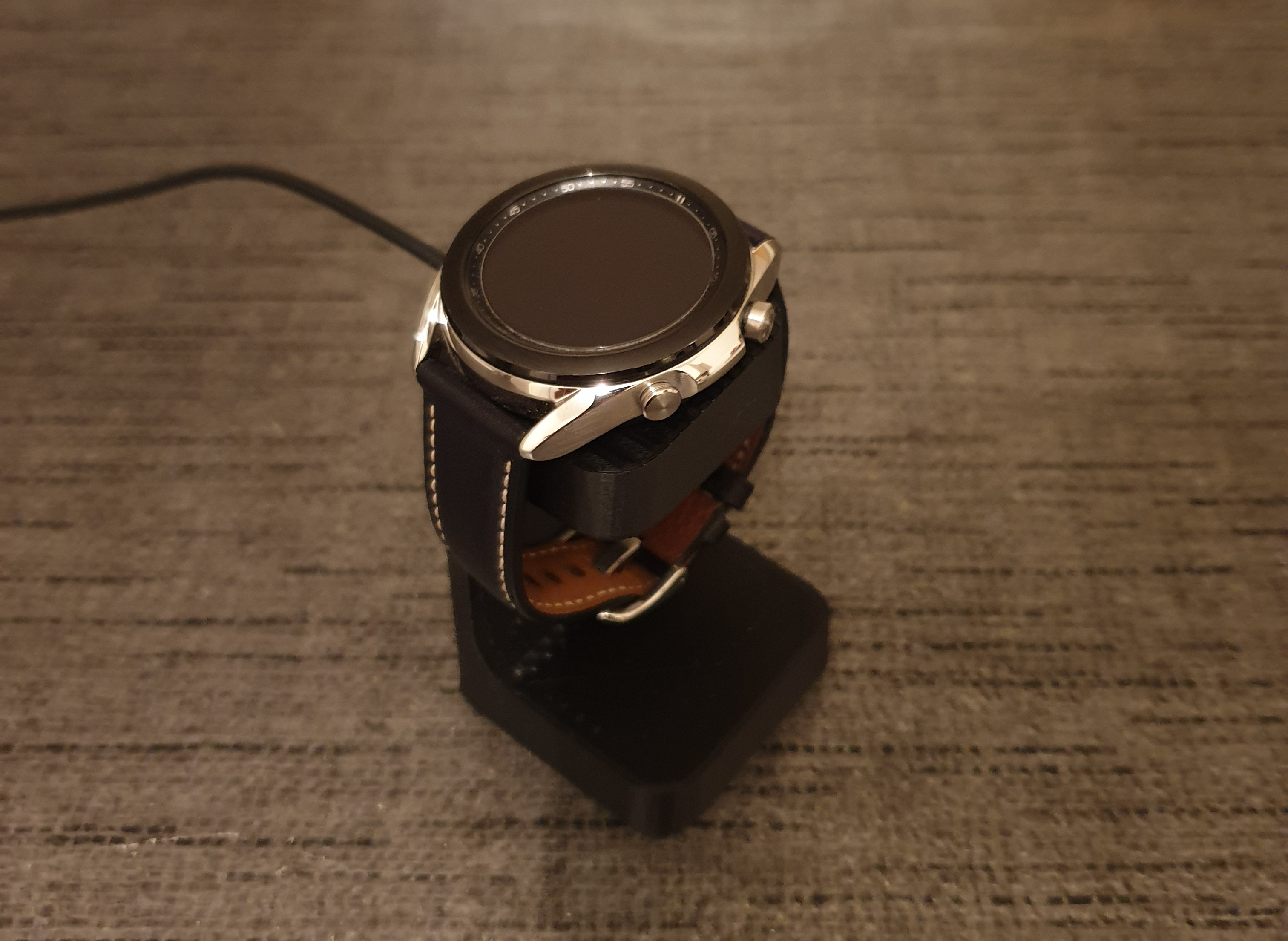 Free STL file Galaxy watch 3 stand・3D printable model to download・Cults