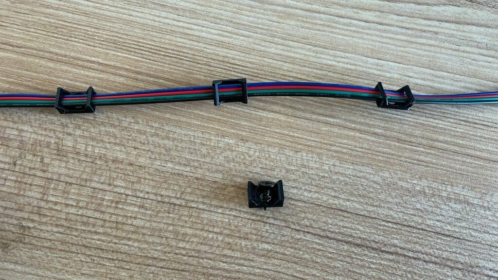 Free 3D file LED cable clip・3D printing template to download・Cults