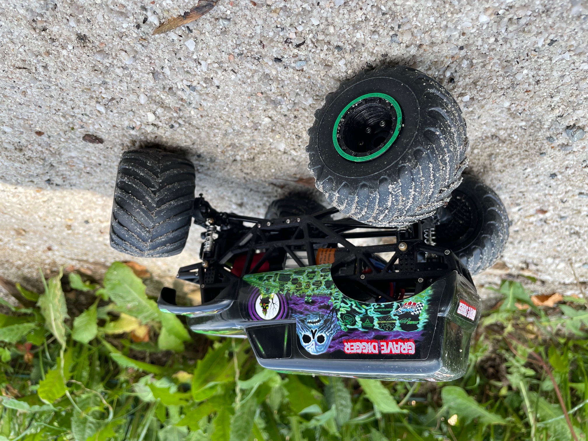 3D file SCX24 Monster Truck 👹・3D printing idea to download・Cults