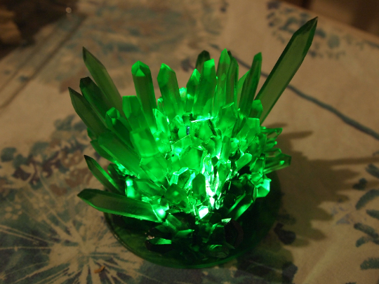 STL file 10cmx10cm Crystal Cluster Formation with Alcove for Small LED ...