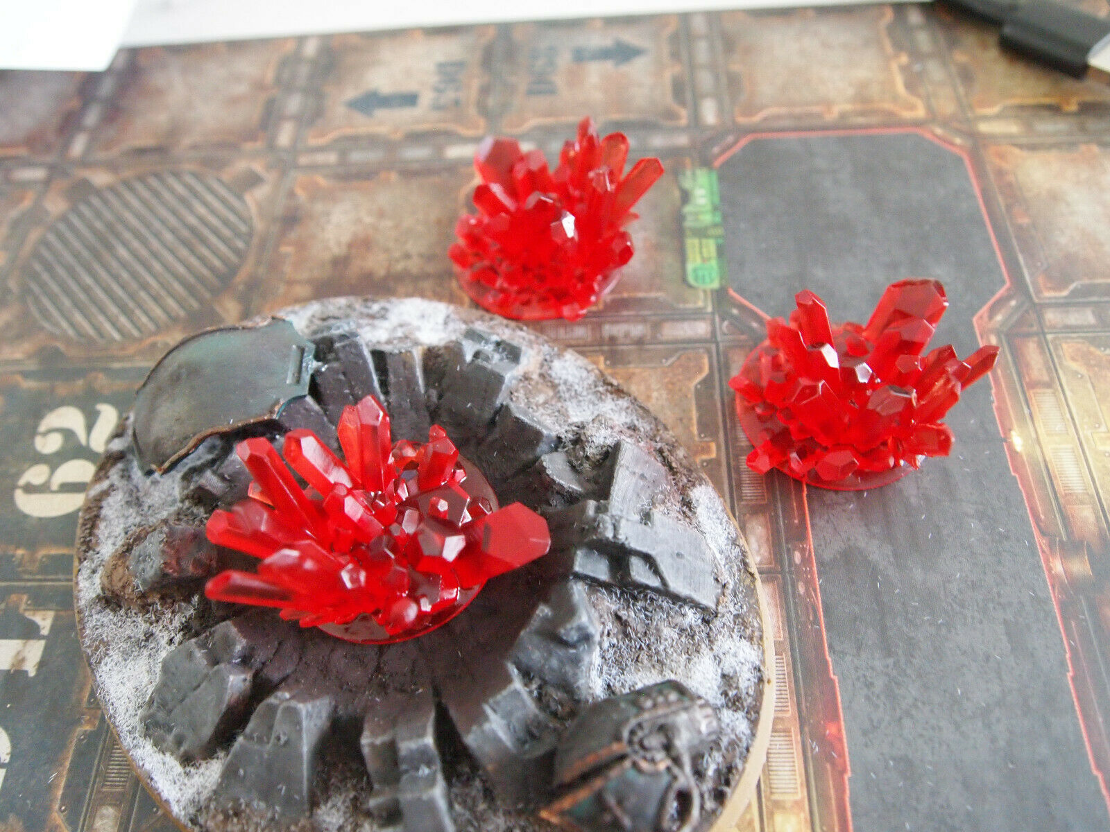 STL file Medium Round (4cmx5cmx2.5cm) Crystal Clusters for Modeling・3D ...