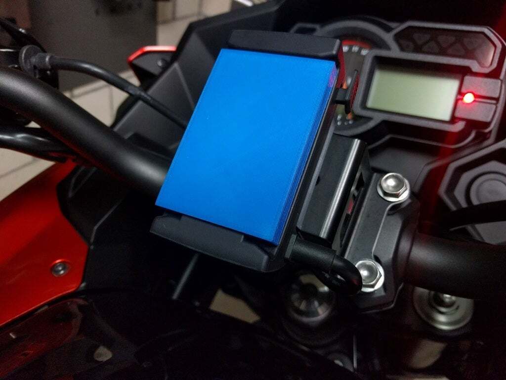 Free STL file Garmin zumo base cover 👽・Model to download and 3D print・Cults