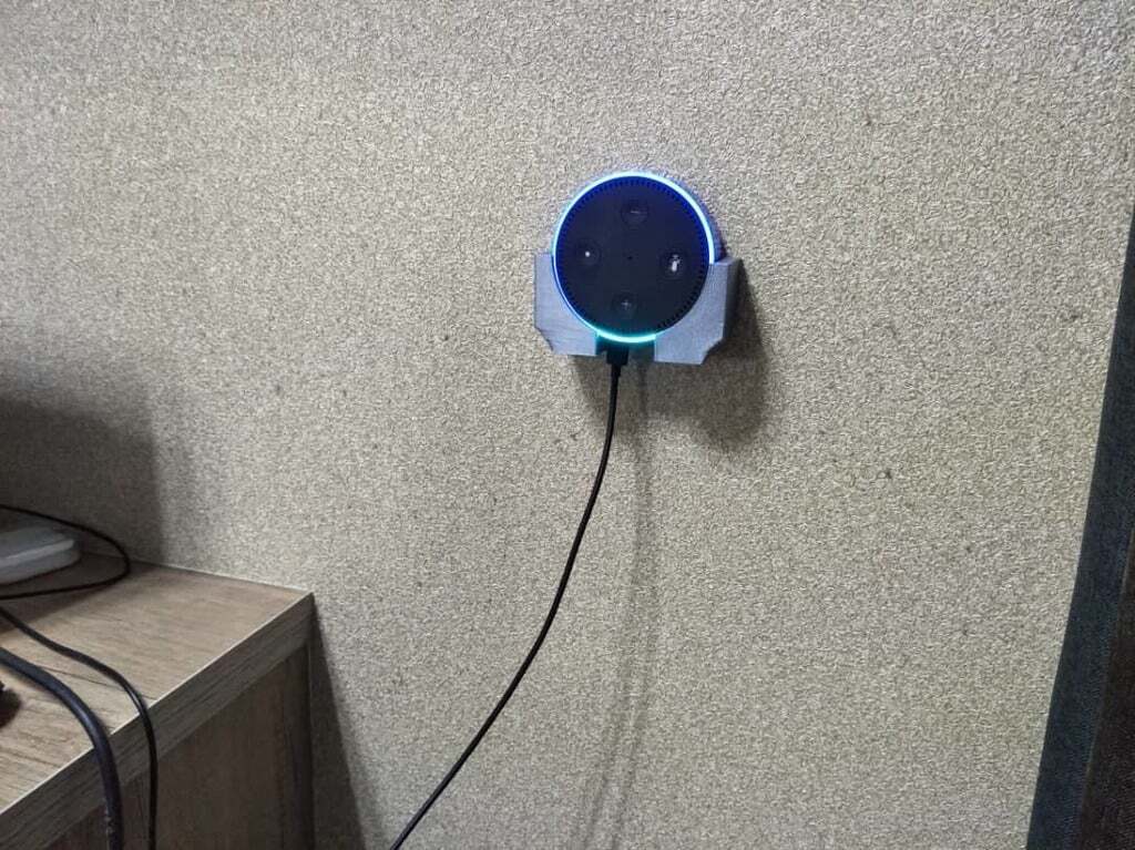 Free STL file Alexa Echo Dot Simple Wall Mounting・3D print design to ...