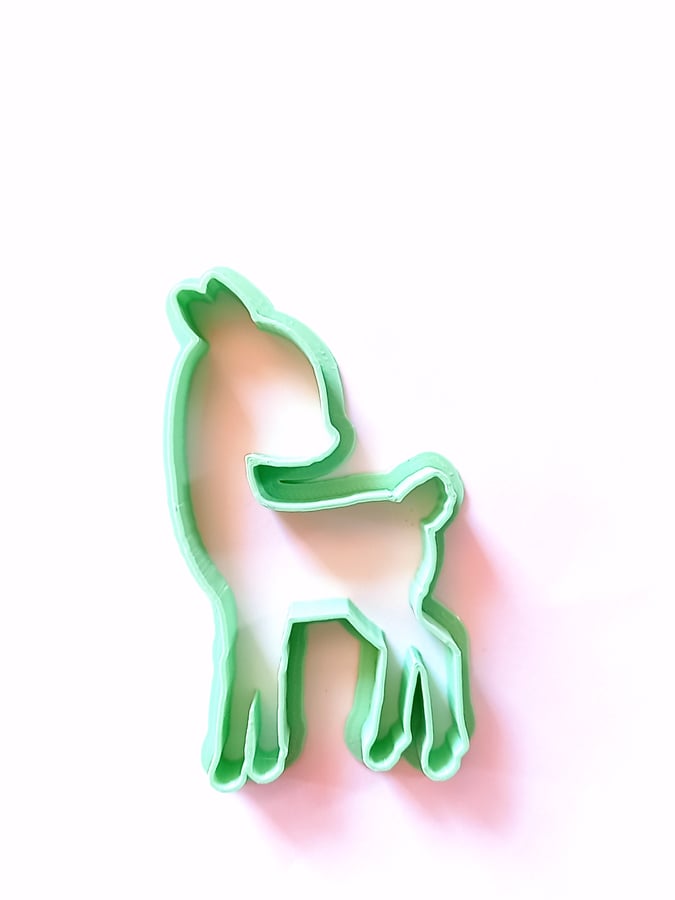 STL file baby deer cutter-ciervo bebe cortante・3D print design to ...