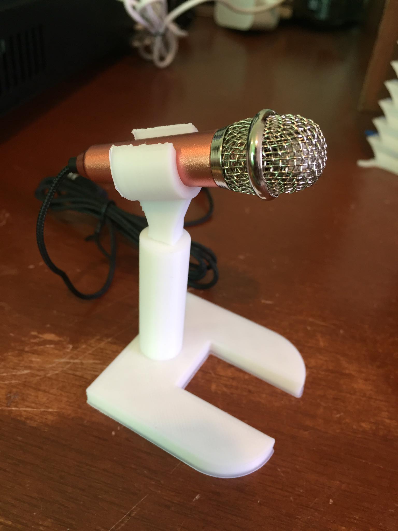 Free STL file Mini Microphone Stand・3D printer model to download・Cults