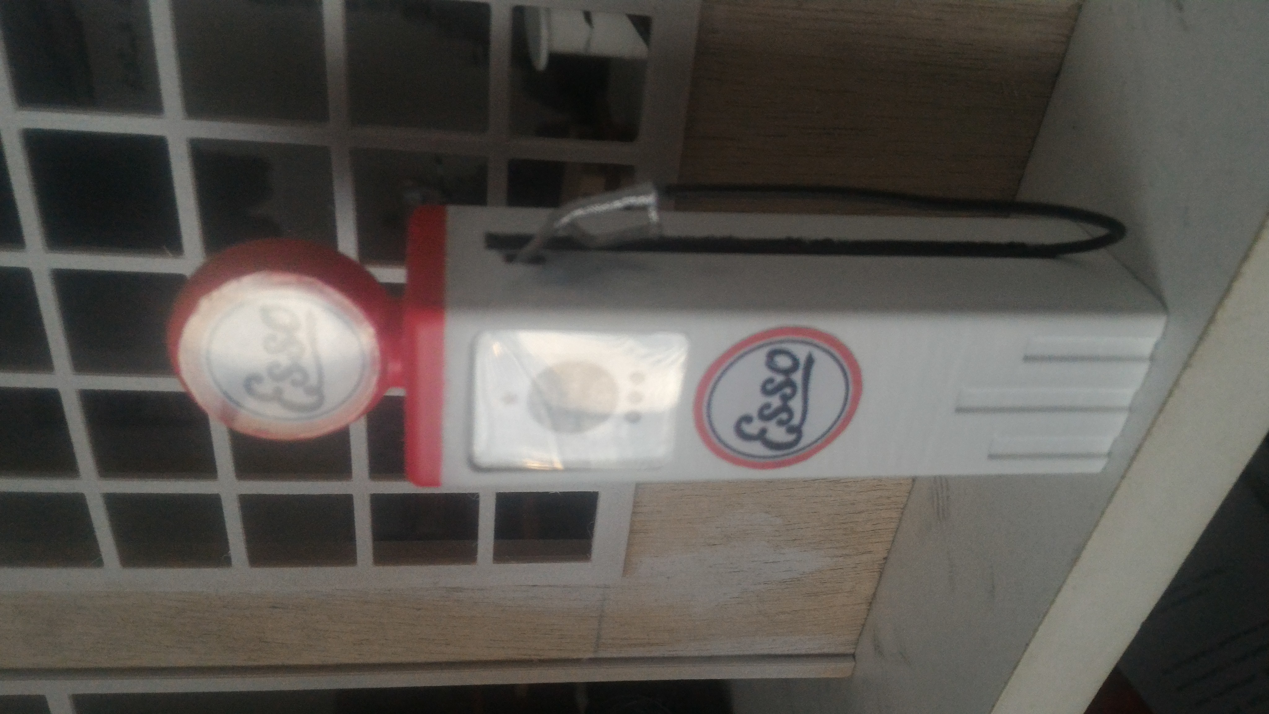 STL file Vintage American fuel pump・Model to download and 3D print・Cults
