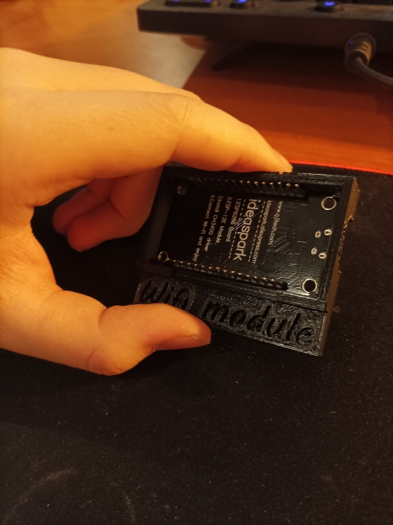 Fichier 3D gratuit Boîtier pour ESP8266 sur flipper zéro・Modèle ...