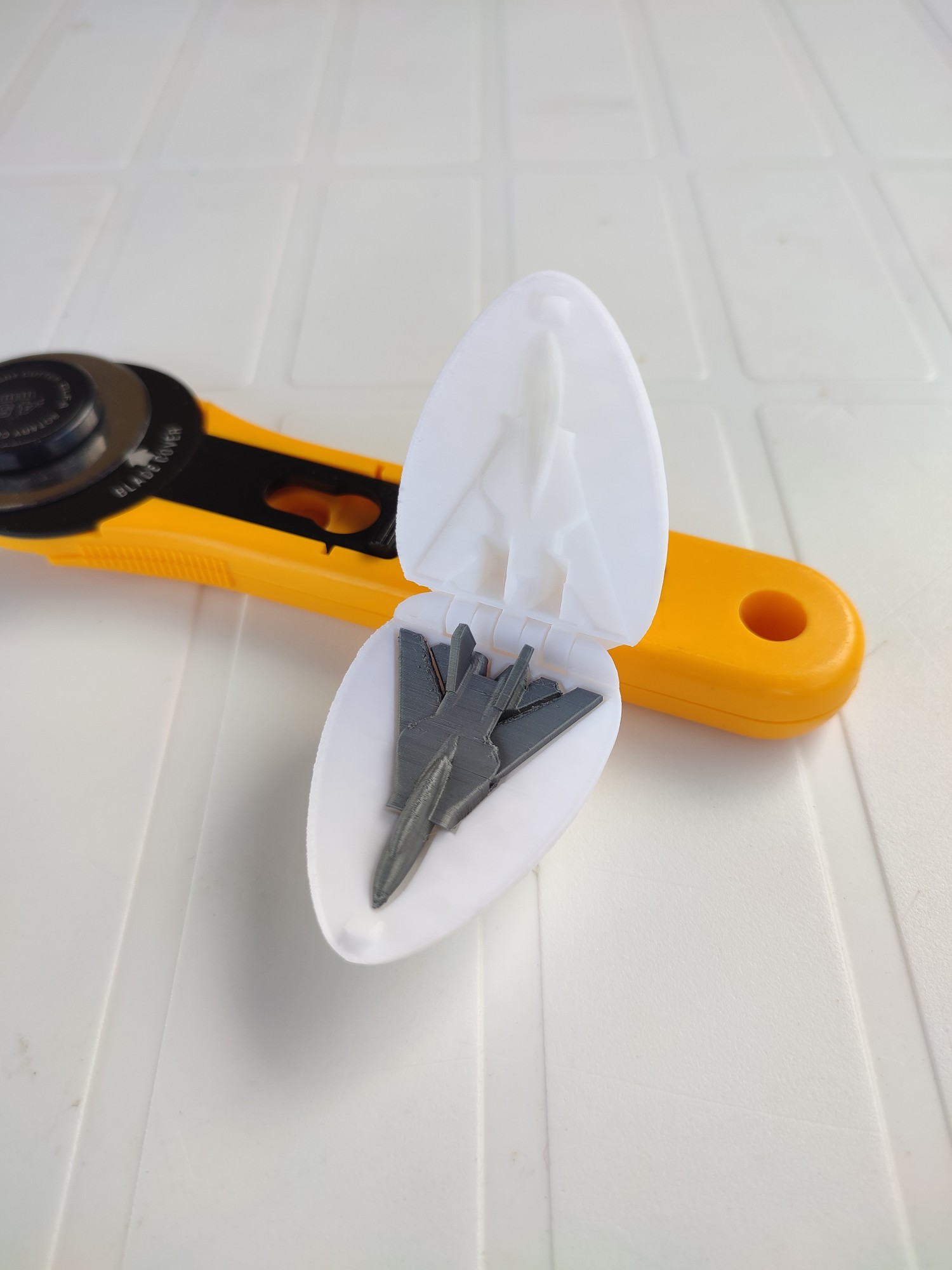 3D printed Surprise Egg #6 - Tiny Jet Fighter • made with Ender 3 pro・Cults