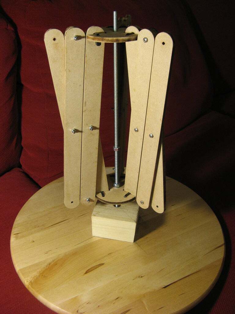 Free DXF file Yarn swift 🧶・3D printable design to download・Cults