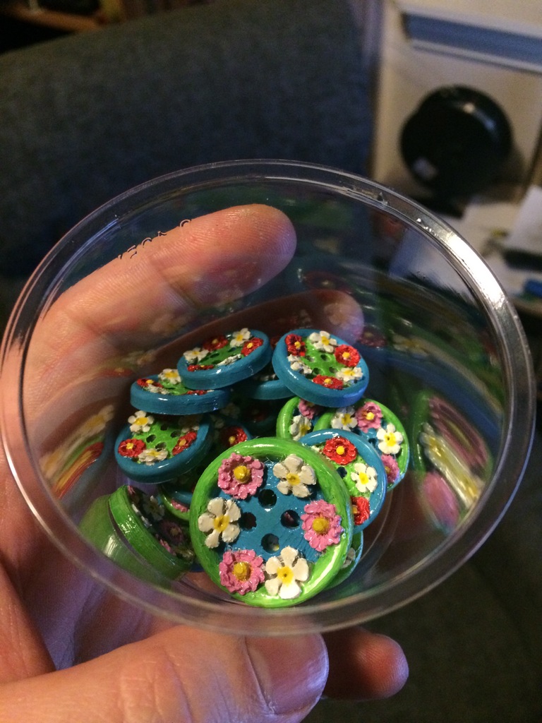 Free 3D file Flower button・3D printer model to download・Cults