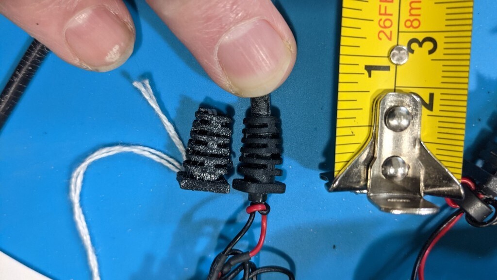Free STL file Global GSP-1600 Charger Cable Strain Relief・Template to ...