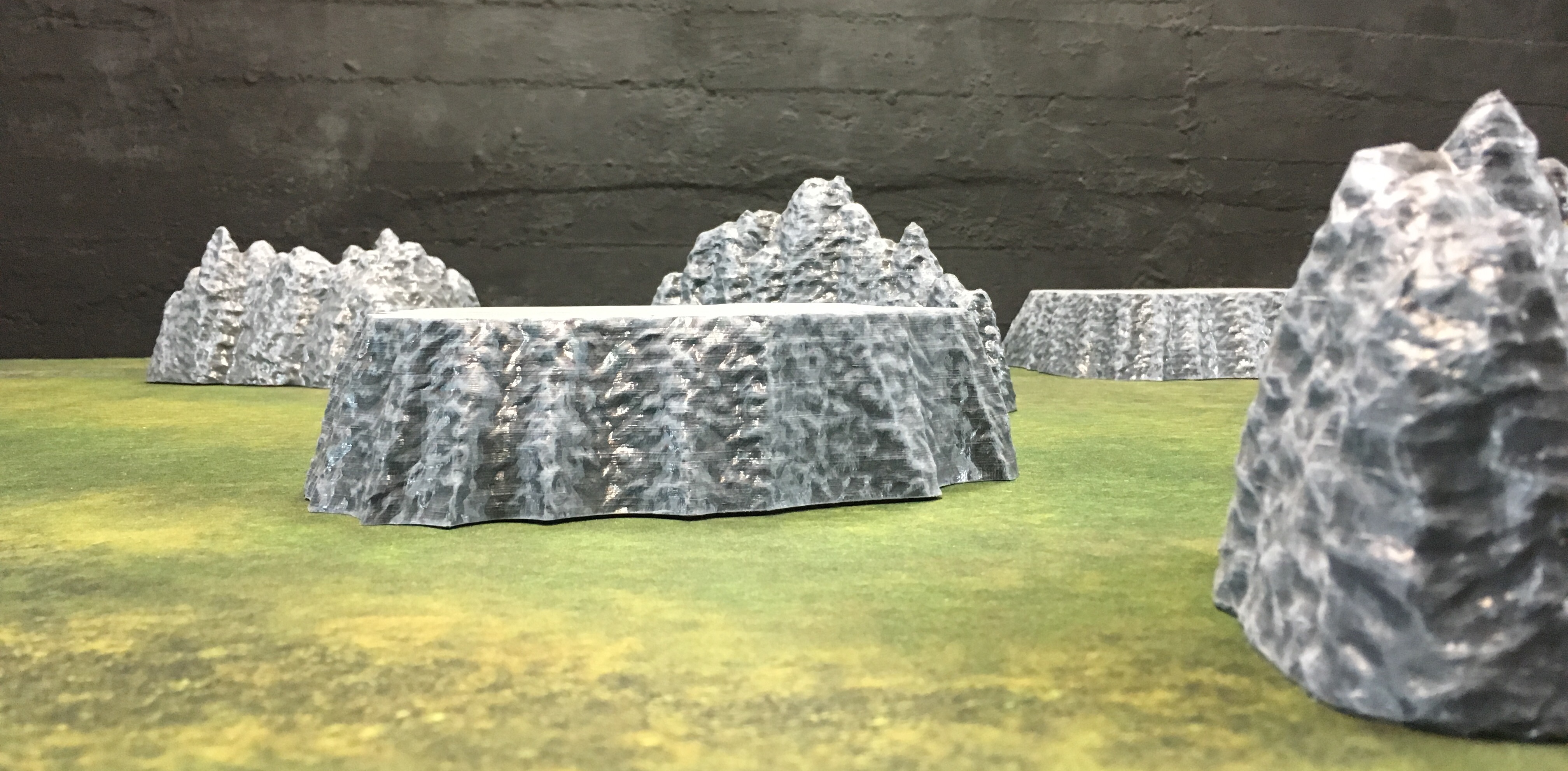 3D file 3D Printable E-Zee-Storage Rock Terrain 🪨・3D print design to ...