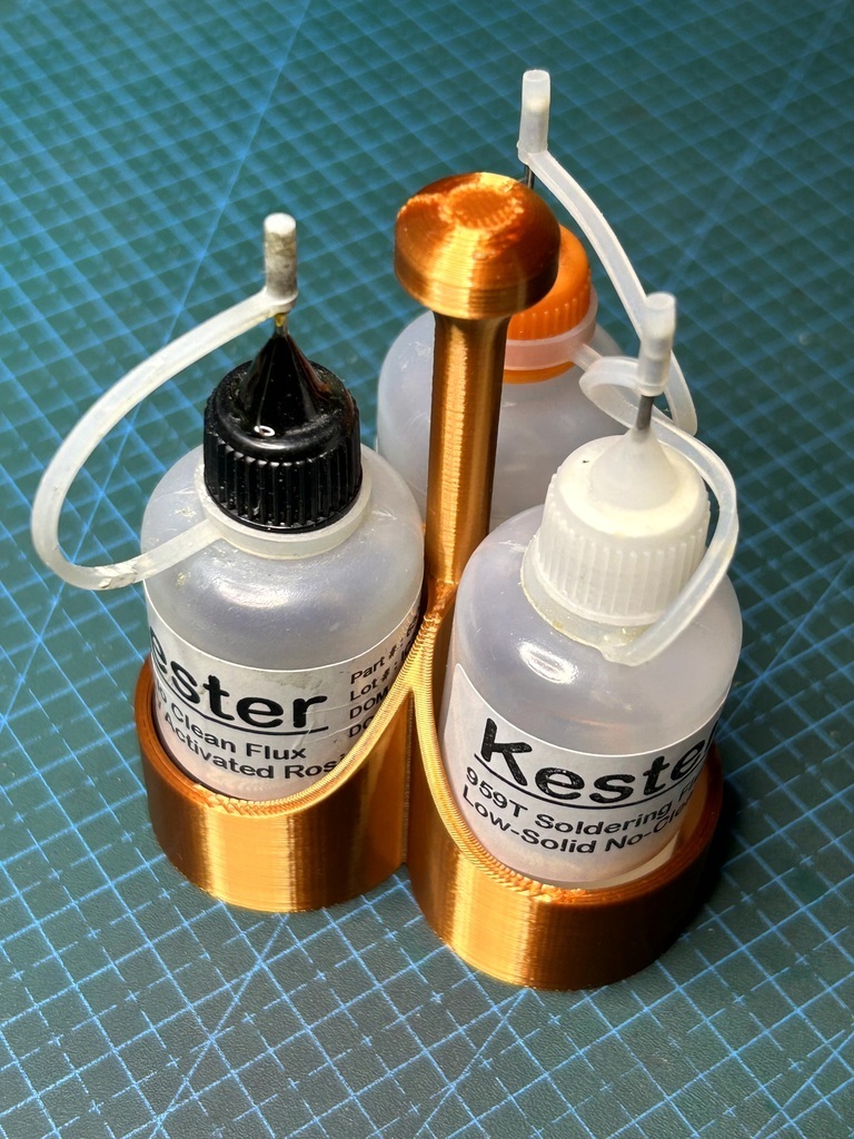 Free 3D file Bottle Holder - 2oz, 3pcs 🍾・Design to download and 3D ...