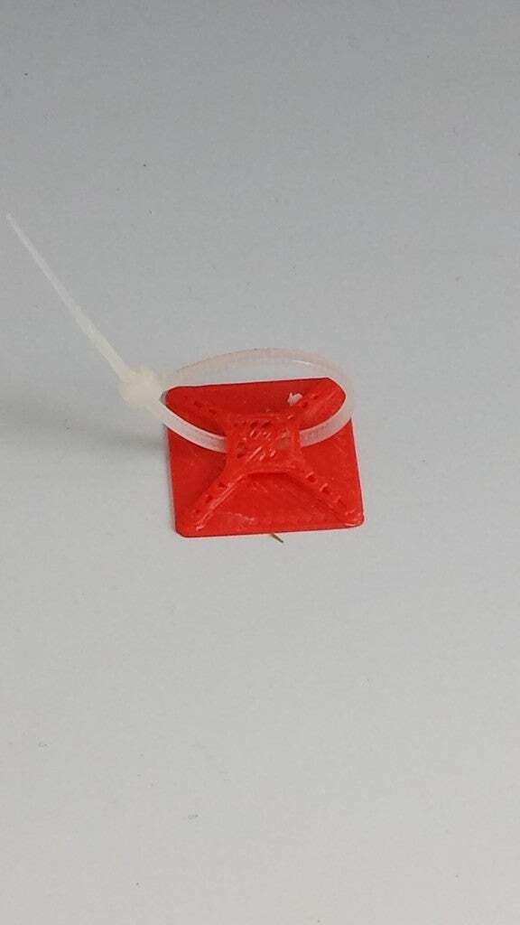 Archivo STL gratis Pegatinas Ty Wrap・Plan para descargar y imprimir en ...