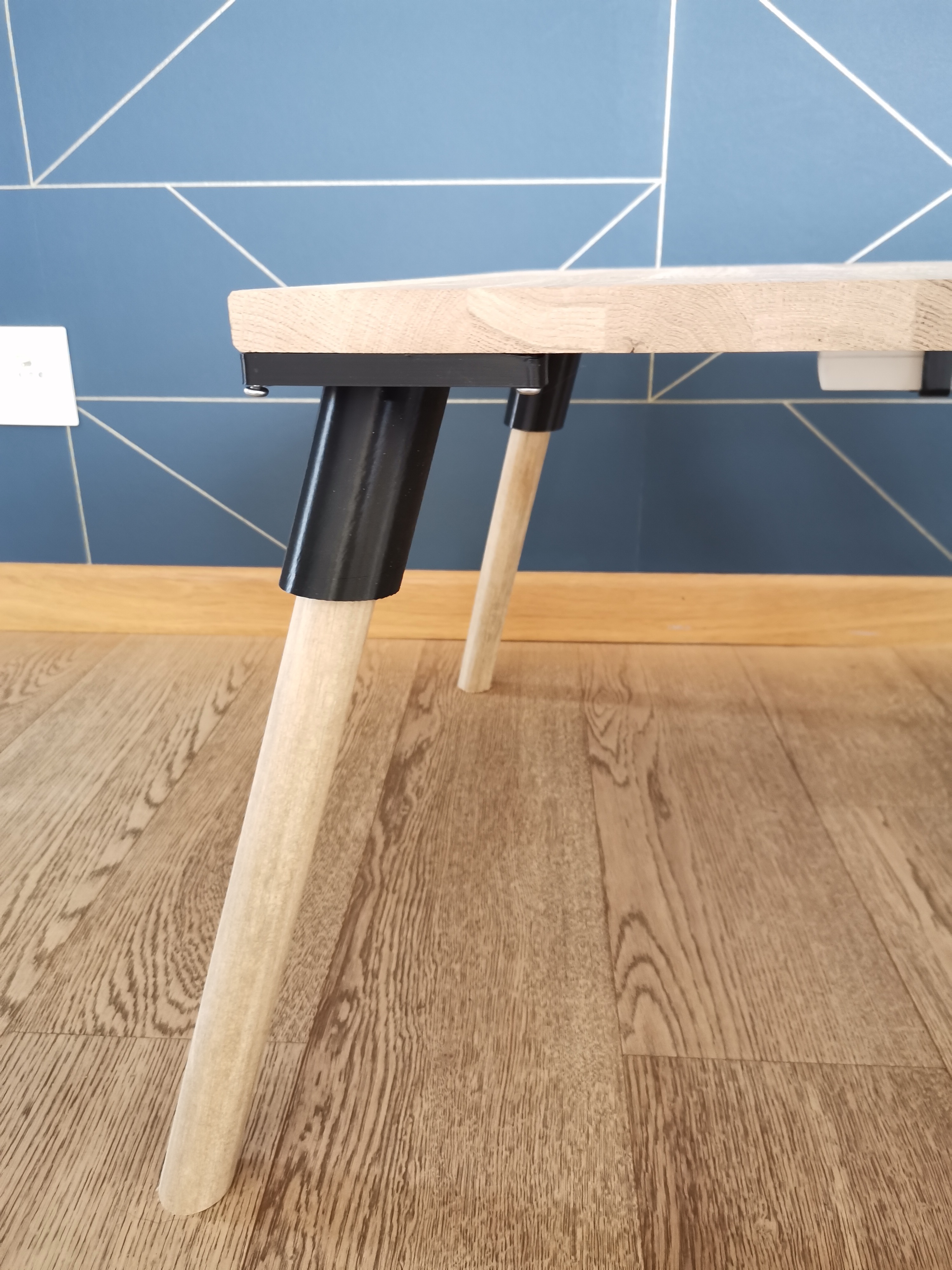 STL file TABLE STAND (SUPPORT / CONNECTION)・3D printable design to ...