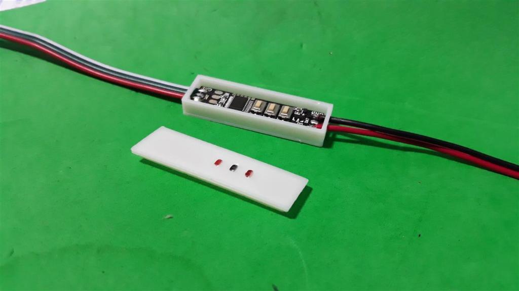 Free STL file WS2812B controller SP002E 🔧・Model to download and 3D ...