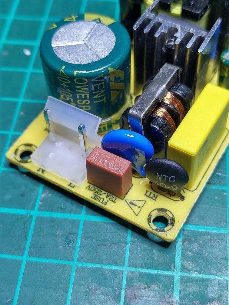 Free STL file Dreamcast internal AC-DC PSU mod・3D printable model to ...