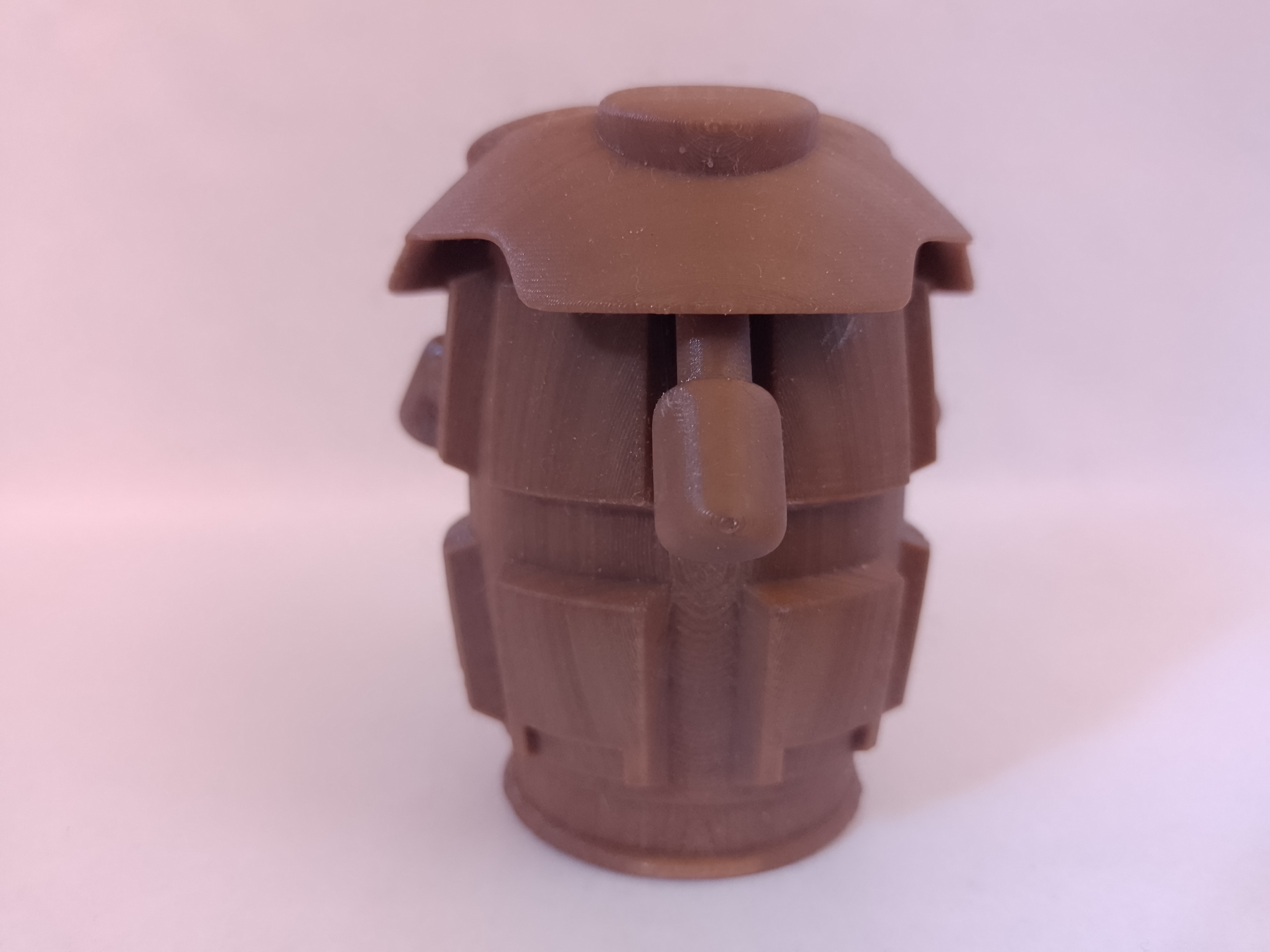 STL file Sticky Bomb Batman V Superman・3D print object to download・Cults