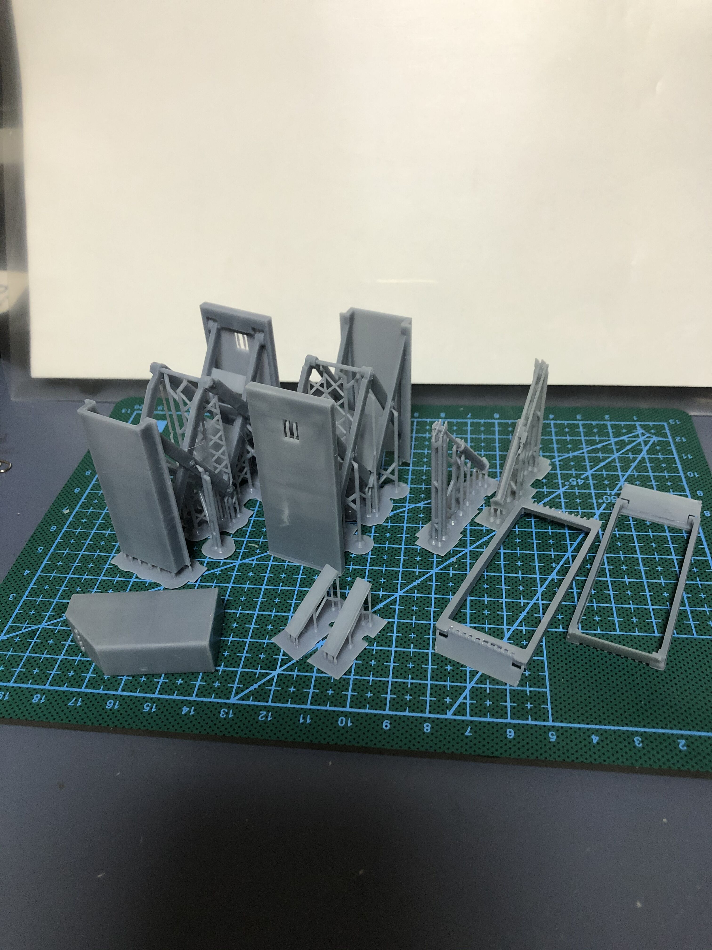 STL file 1/24Scale Pantagraph type Lifter 👽・3D print design to download ...