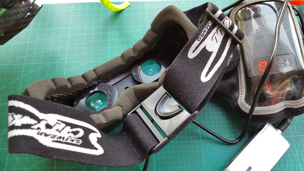 Free STL file Goggles FPV・3D print model to download・Cults