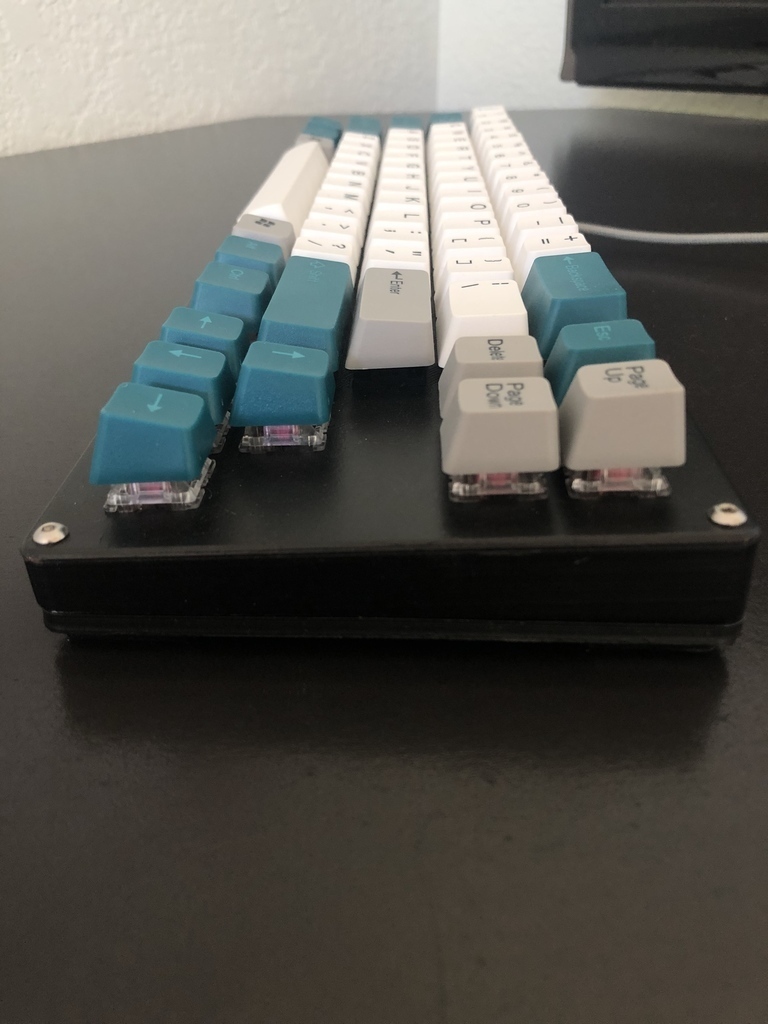 Free STL file Custom 68-Key Mechanical Keyboard Case・3D printing idea ...
