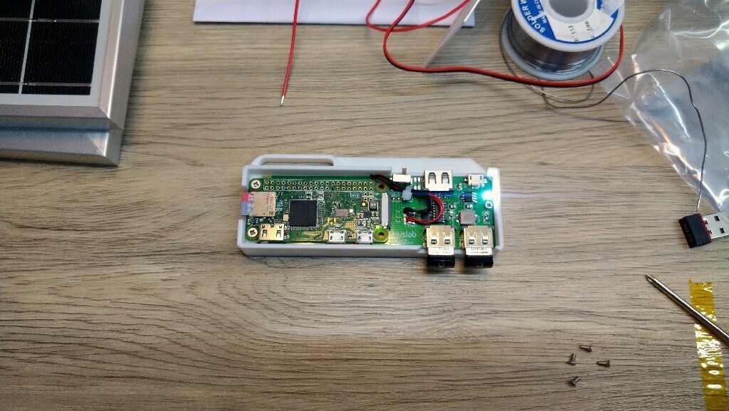 Fichier STL gratuit Boîtier Pocket Cloud Server pour Raspberry Pi zero ...