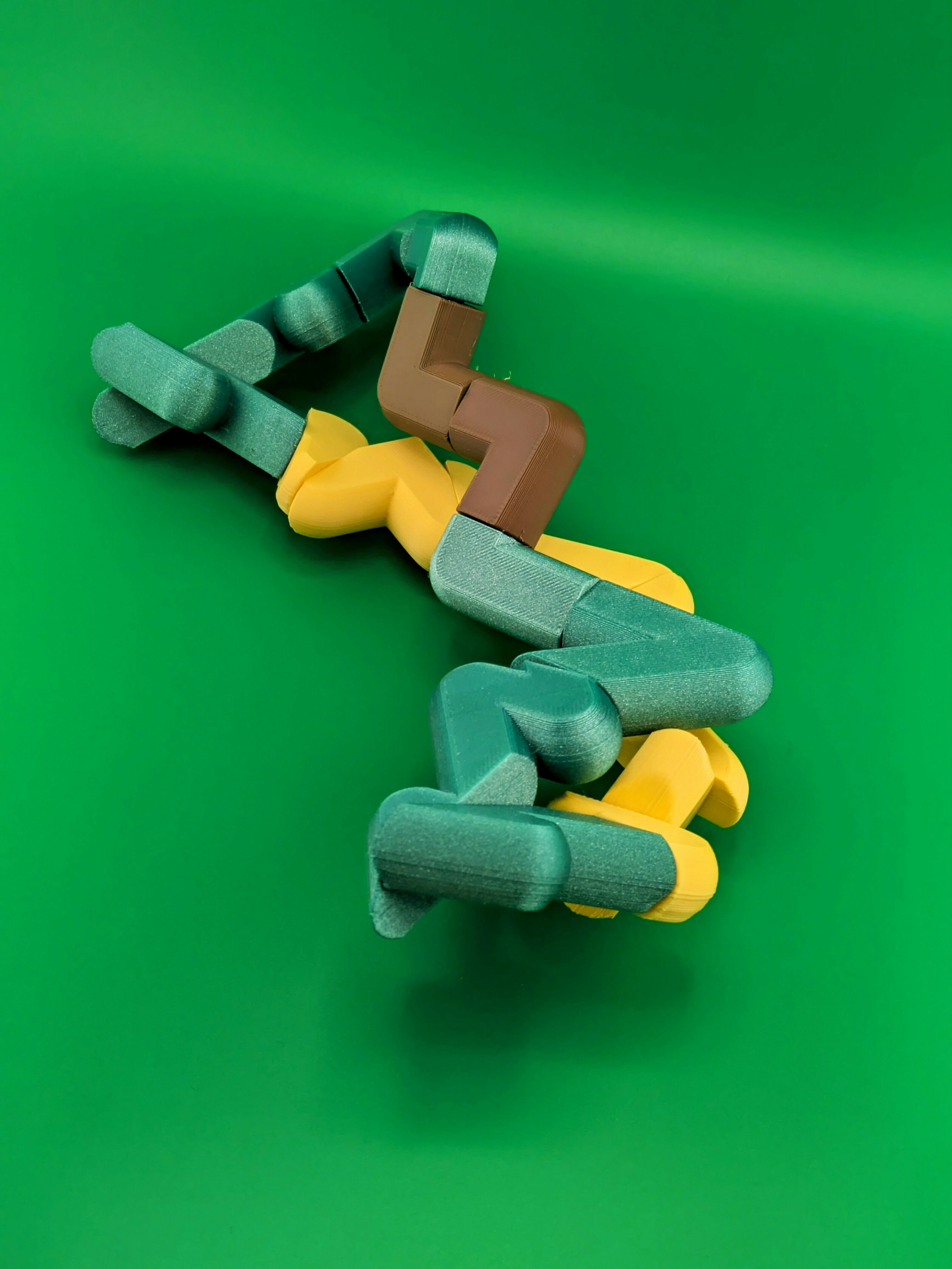 STL file Christmas Tree Twisty Fidget/Puzzle 🎄・3D printable model to ...