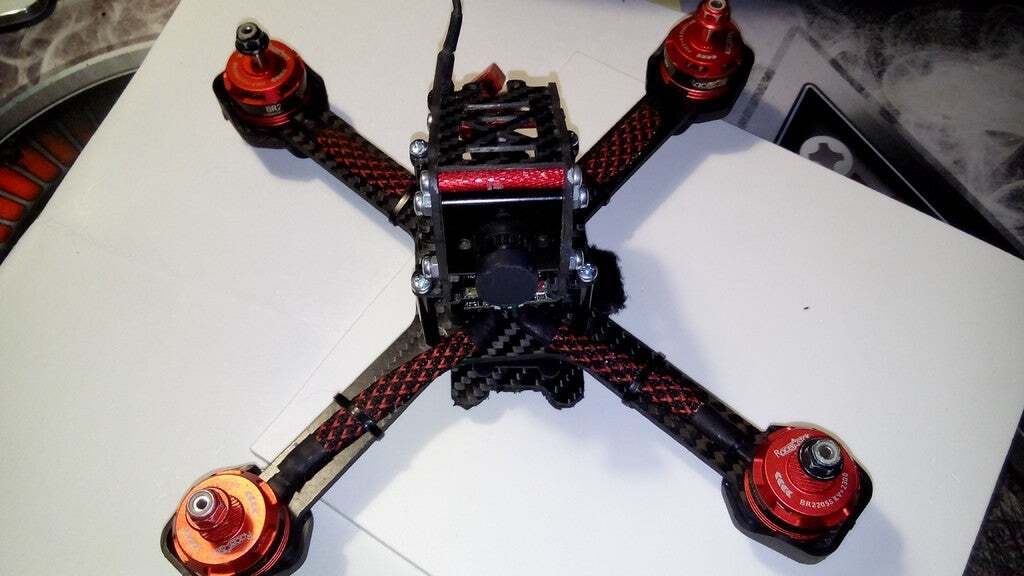 Free STL file fpv drone cover・Model to download and 3D print・Cults