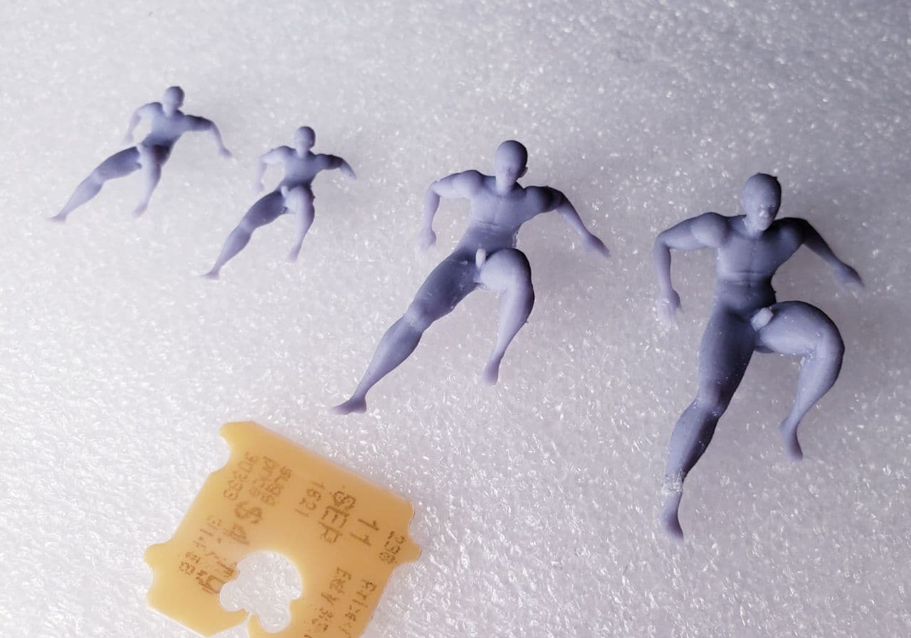 STL file Shrunken cowering man・3D printer design to download・Cults