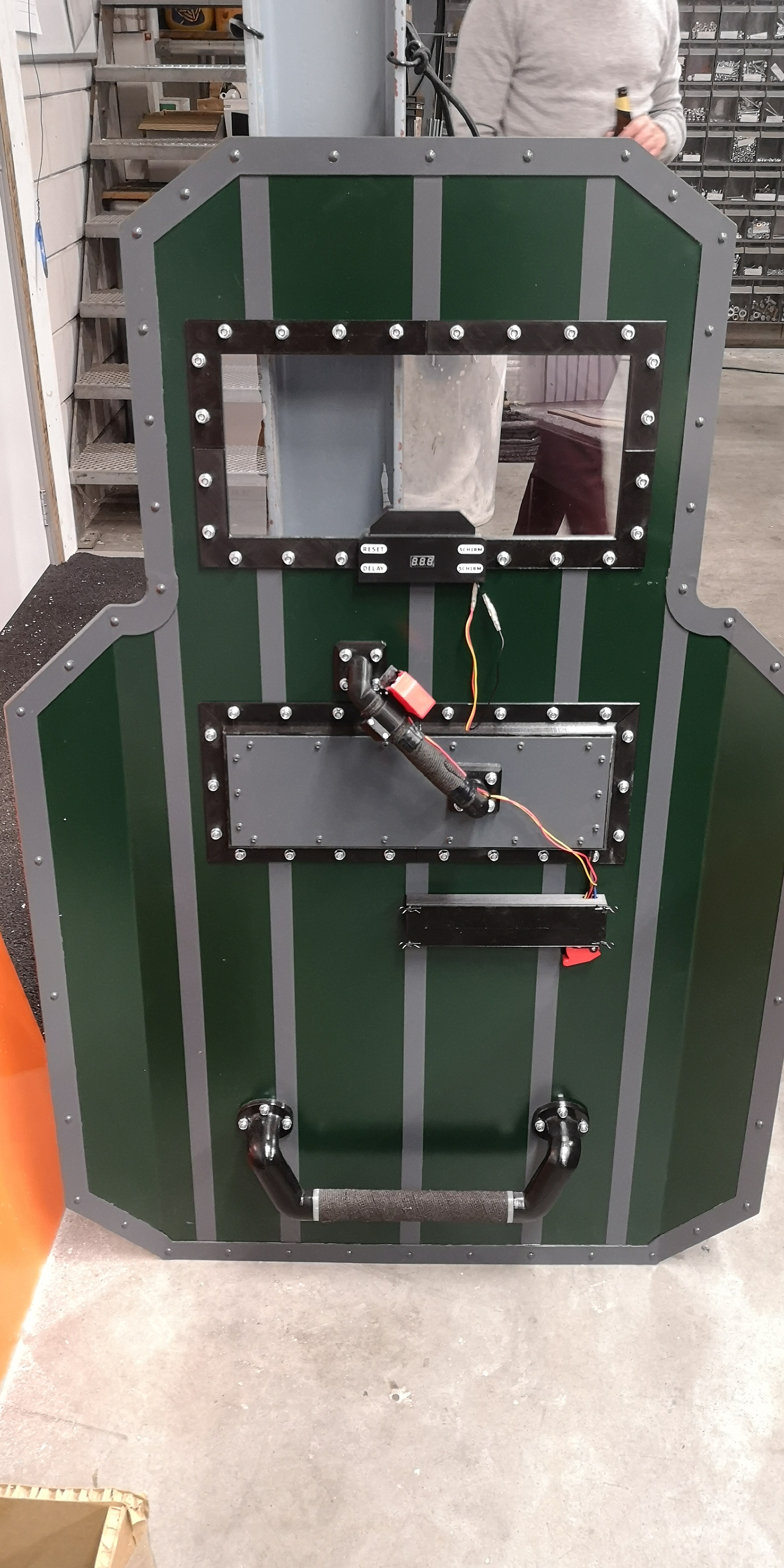 STL file R6 siege BLits shield 🛡️・3D printer design to download・Cults