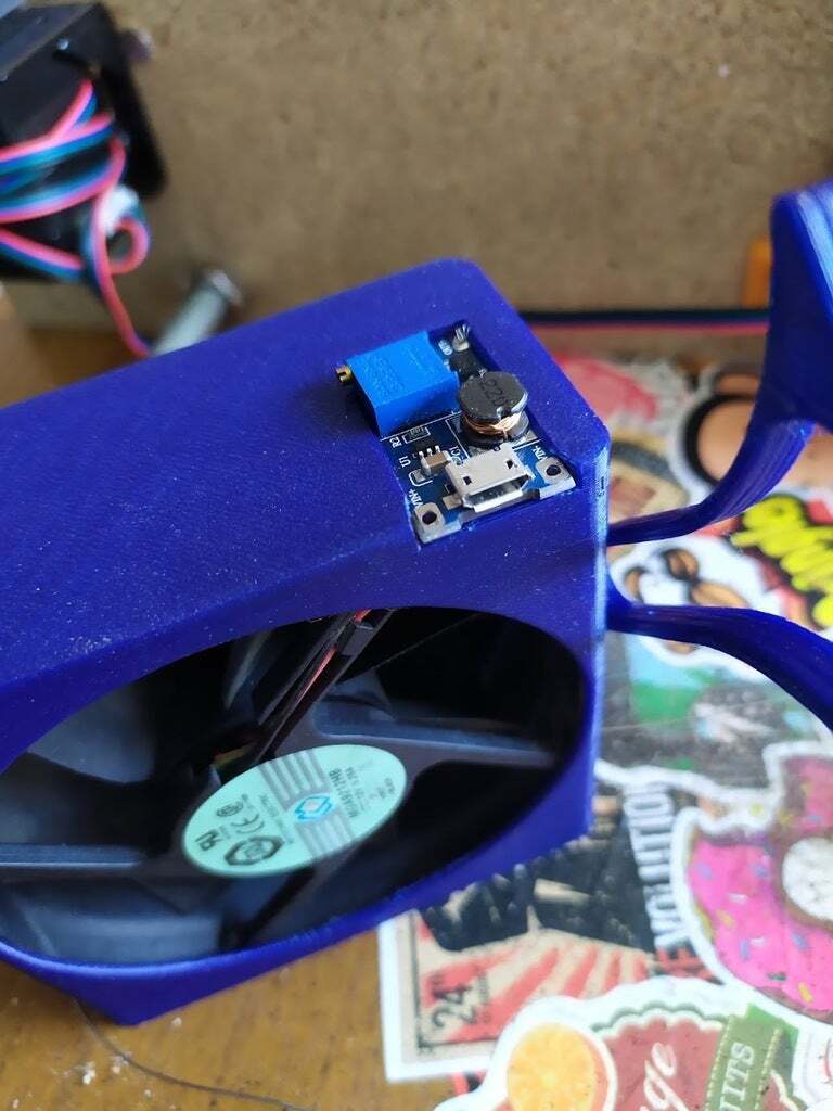 Free STL file Soldering filter fan - USB powered・3D print object to ...