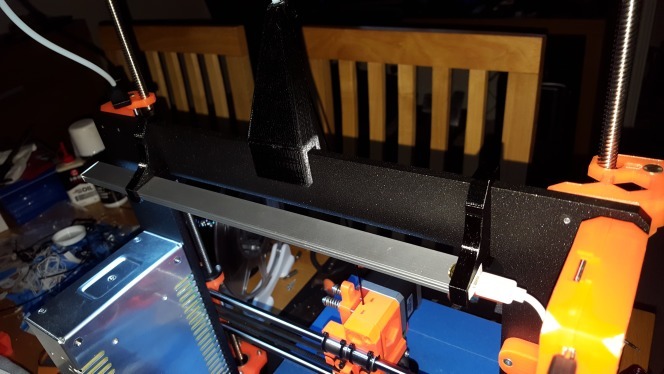Free 3D file Prusa i3 MK2/Haribo 3030 Frame Mounted LED Light Bracket's ...
