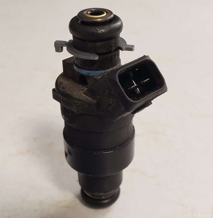 Free 3D file Fuel Injector Retaining Clips・3D printing design to ...