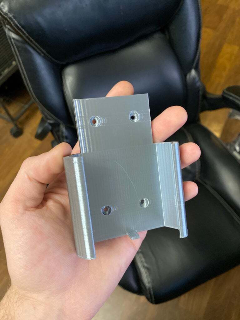 Free STL file Creative SoundBlasterX G6 Under Desk Mount・3D print ...