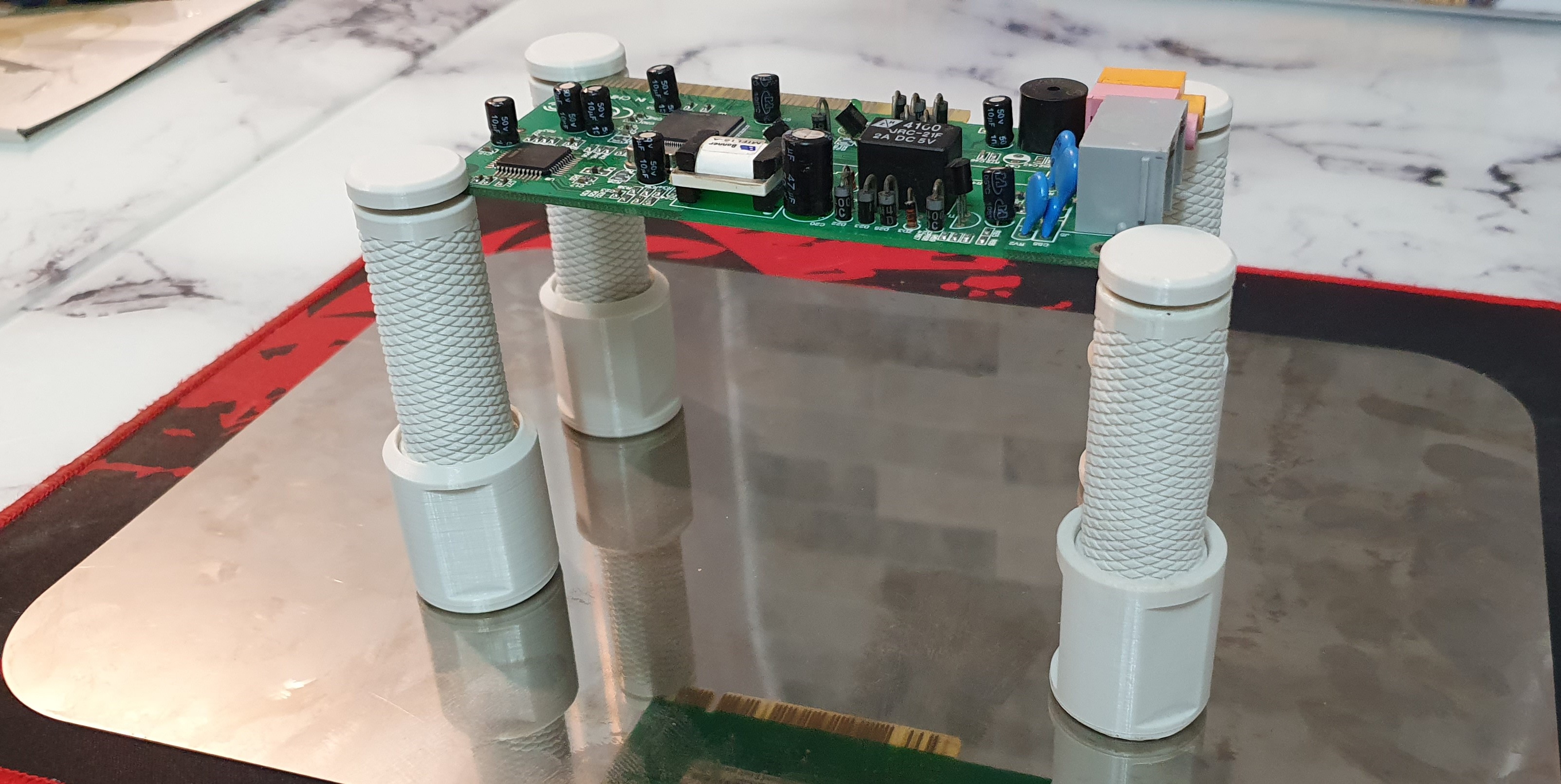 STL file PCB Holders 🆕・Template to download and 3D print・Cults