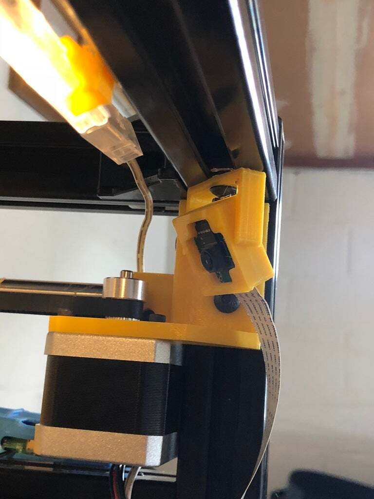 Free STL file Raspberry Pi Camera v2 3030 2020 mount・Design to download ...