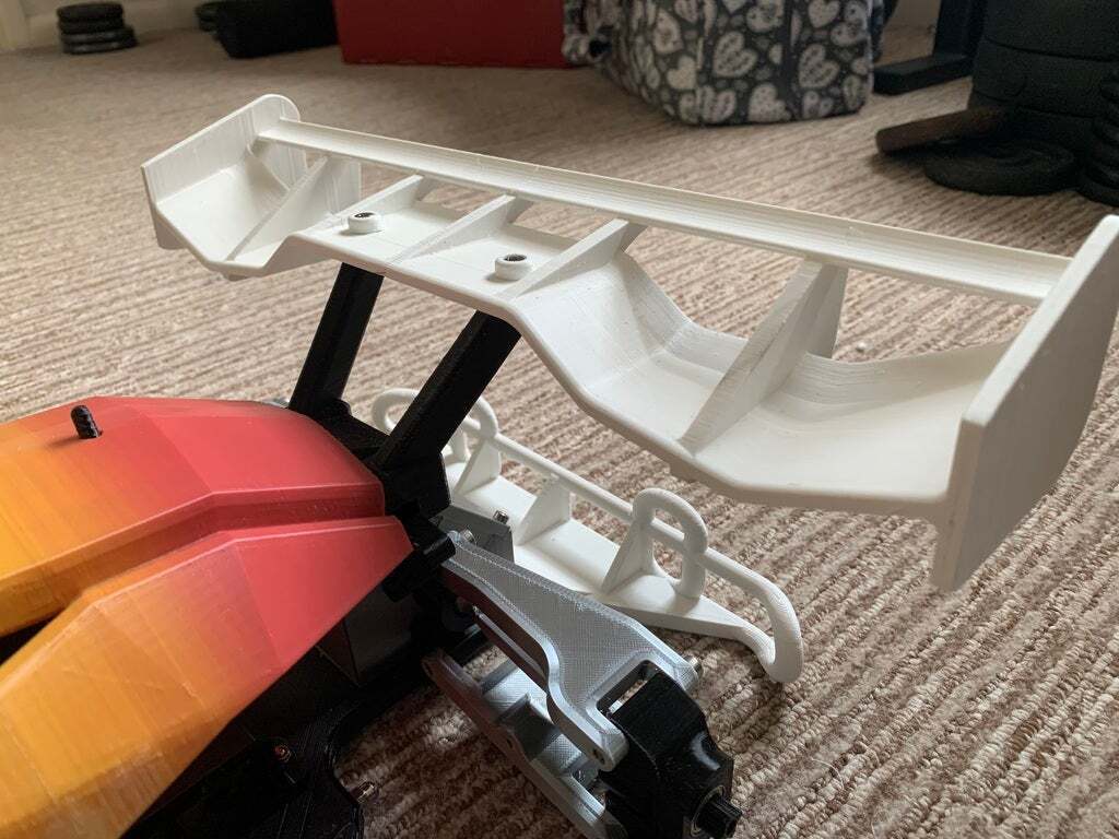 Free STL file Tarmo 4 Wing (split) and body holder - Remix・3D print ...